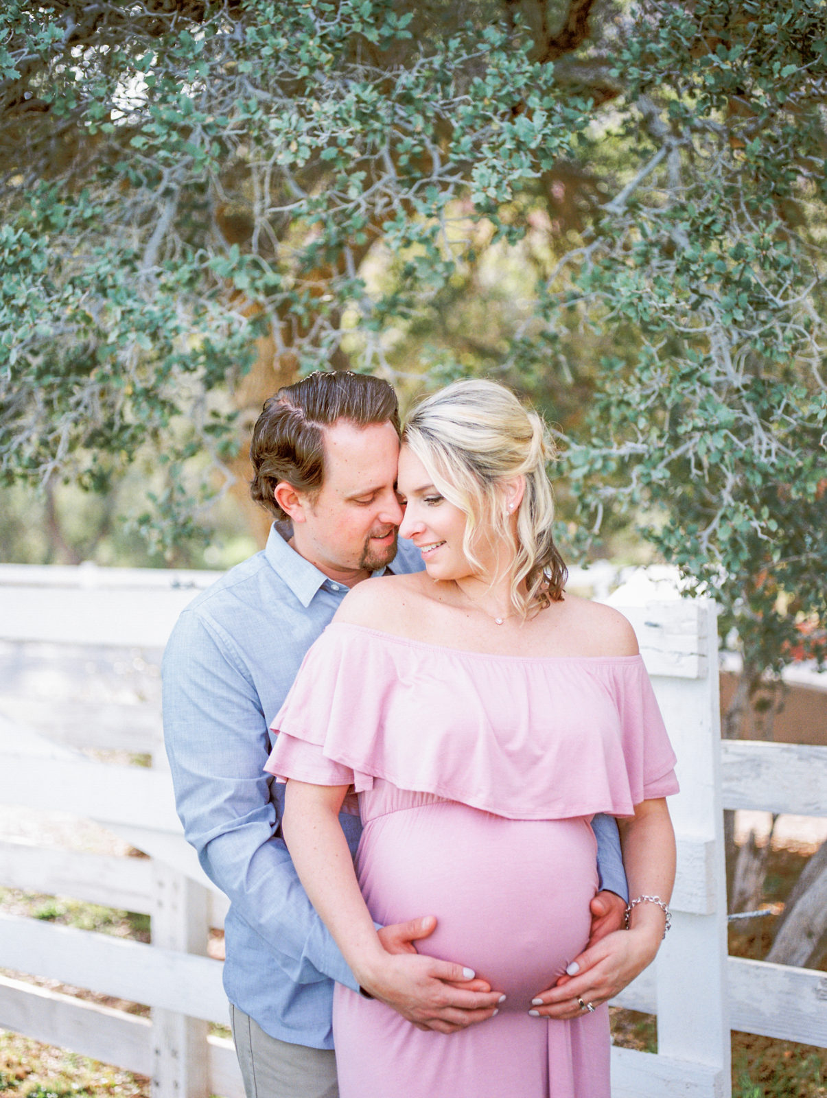 Courtney & Billy | Las Vegas Maternity Portraits - Lianna Marie Blog